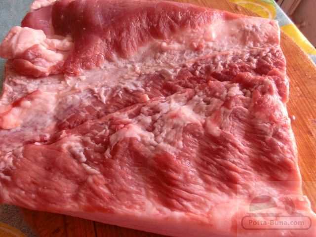 Kaizer, sunculita, gusa de porc fiarta in zeama de varza - Retete cu ...