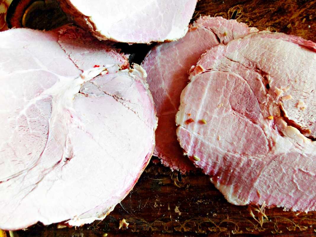 Cotlet afumat sau ceafa afumata - Retete cu Gina Bradea