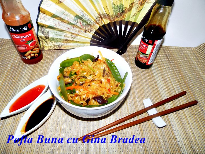 Paste asiatice cu legume (la wok)
