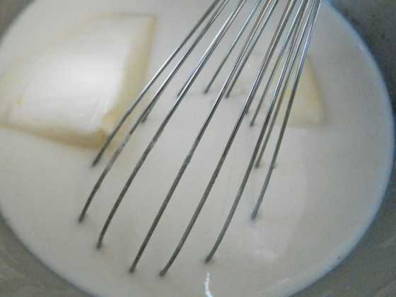 Sos bechamel reteta pas cu pas - Retete cu Gina Bradea