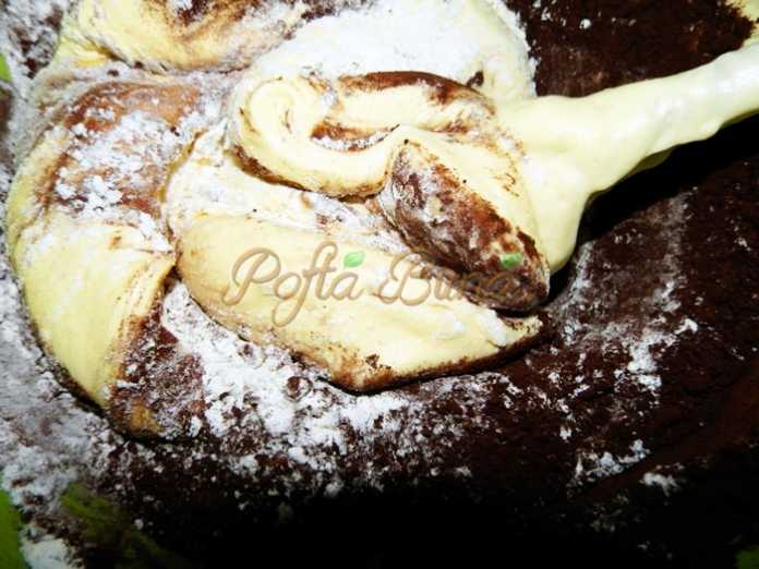 Prajitura pandispan cu fructe