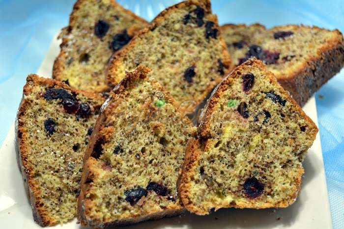 Chec cu nuca si merisoare - Retete Culinare cu Gina Bradea