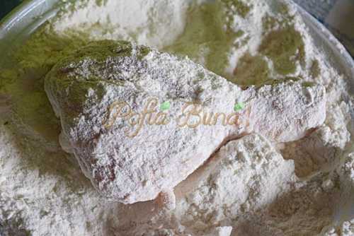 Pulpe de pui pane - Retete Culinare cu Gina Bradea