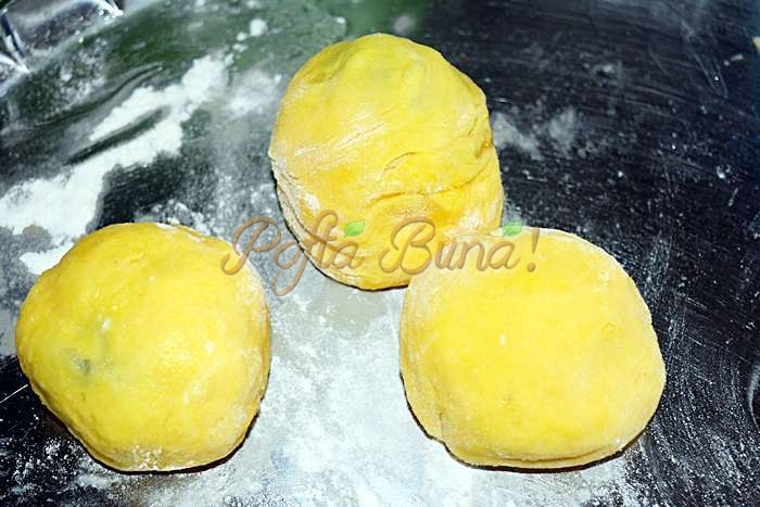 Galuste cu prune reteta clasica - Retete cu Gina Bradea