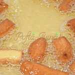 Fursecuri banane prajite (biscuiti prajiti „Banane”) - Gina Bradea