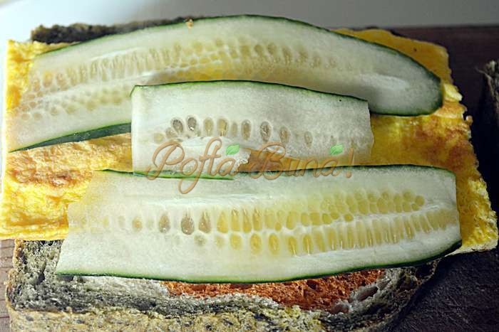 Sandvisuri cu omleta - Retete cu Gina Bradea