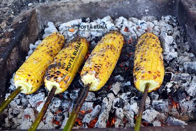 Porumb fiert reteta simpla - Retete cu Gina Bradea