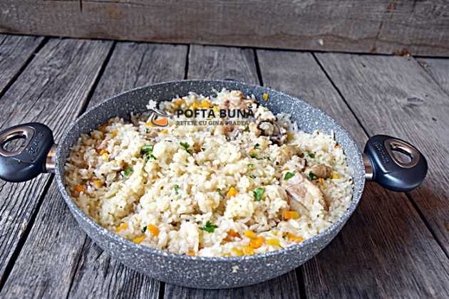 Bulgur reteta de pilaf turcesc cu rosii si ardei - Rețete cu Gina Bradea