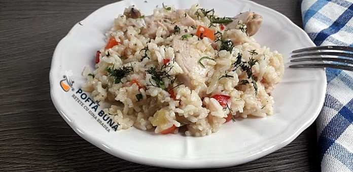 Pilaf de pui, cu vinete si ardei, reteta rapida