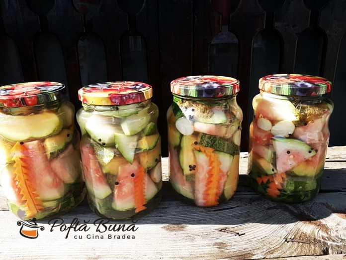 Pepeni murati taiati felii la borcan pentru iarna - Retete cu Gina Bradea