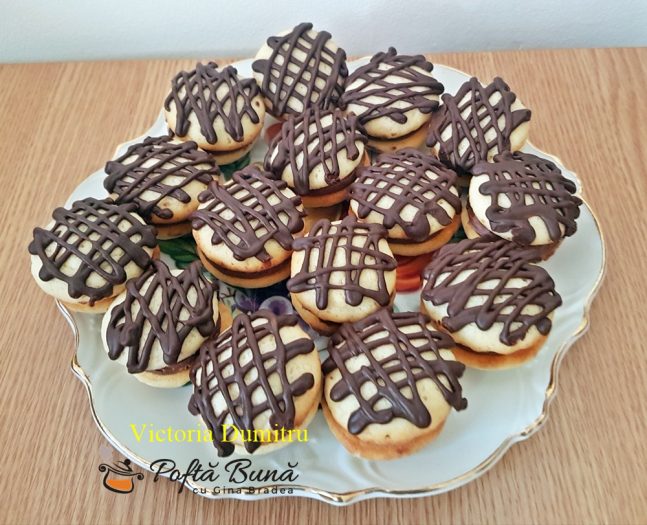 Paleuri cu ciocolata, reteta veche de cofetarie