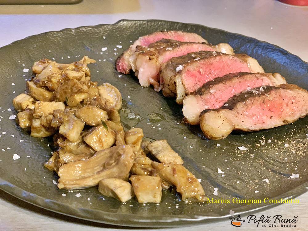 Antricot de vita cu sos de ciuperci, reteta pas cu pas