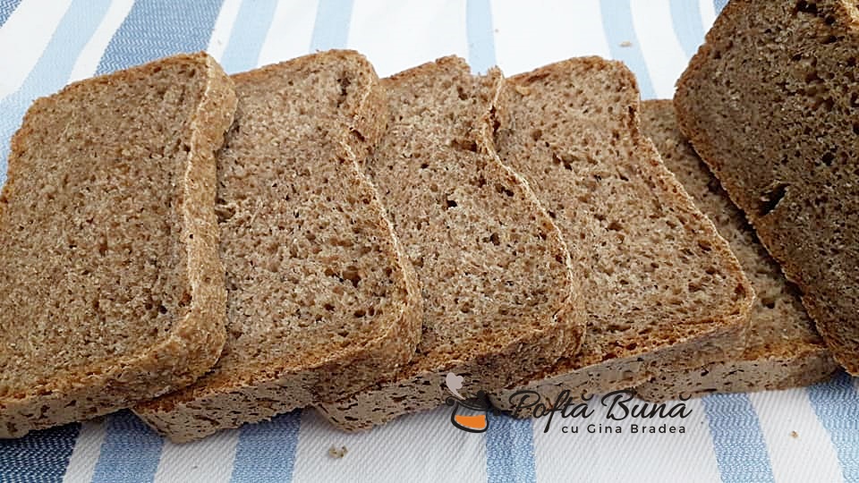 Paine graham - reteta la masina de facut paine - Gina Bradea