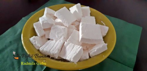Marshmallows - bezele americane fara ou - Gina Bradea