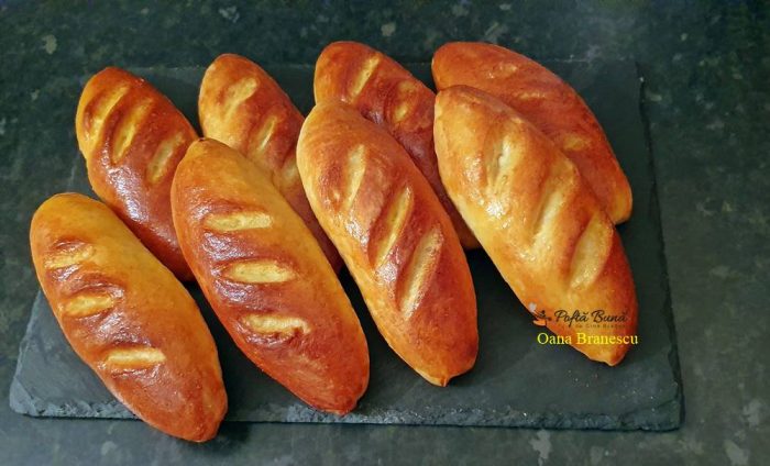 Painici pufoase umplute cu branza - Retete cu Gina Bradea