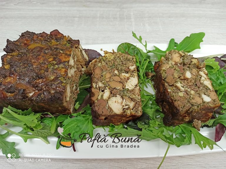Drob mozaic din carne și ficat de pui sau curcan - Gina Bradea