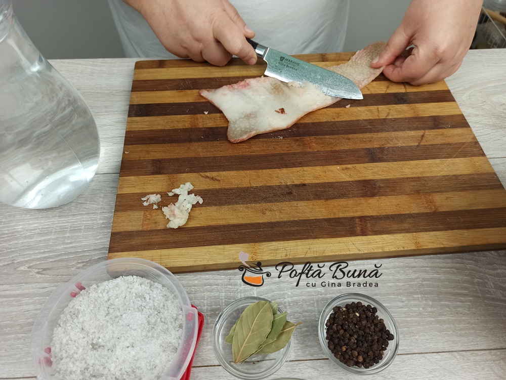 Sorici in saramura reteta traditionala - Retete cu Gina Bradea