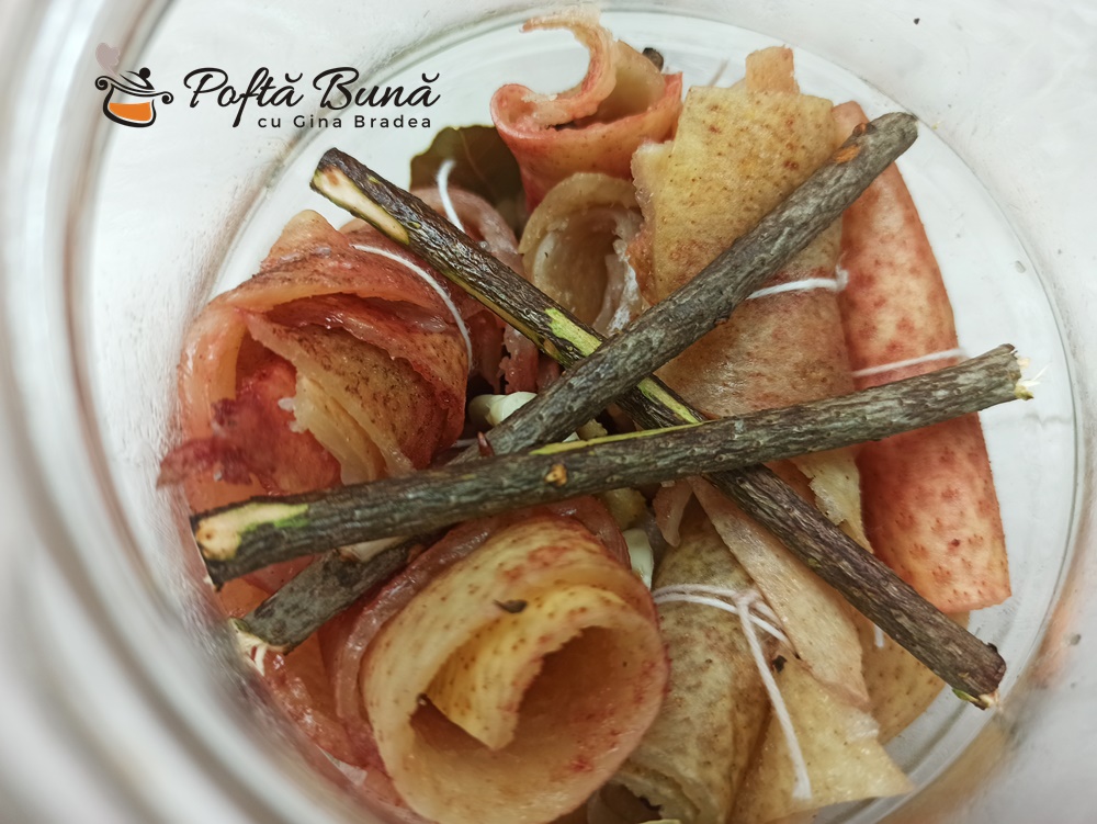 Sorici in saramura reteta traditionala - Retete cu Gina Bradea