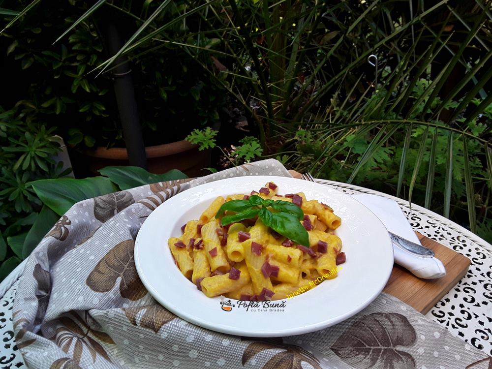 Paste cu dovleac reteta simpla - Retete cu Gina Bradea