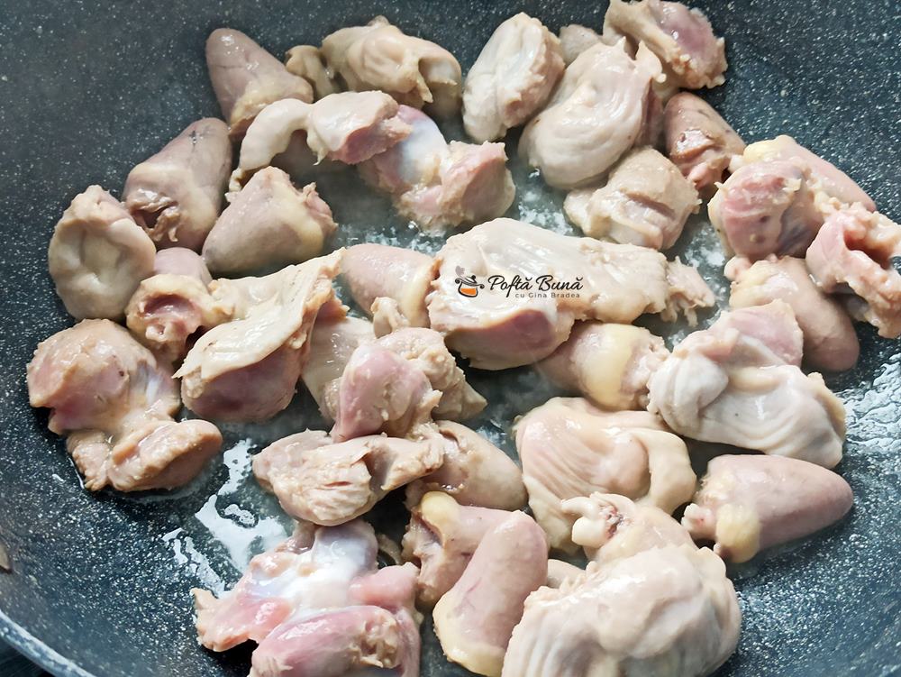 Tocanita de pipote si inimi de pui cu legume - Retete cu Gina Bradea