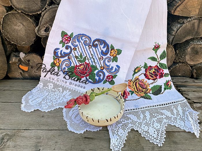 Colarezi cu lapte, frecatei - reteta bunicii - Gina Bradea