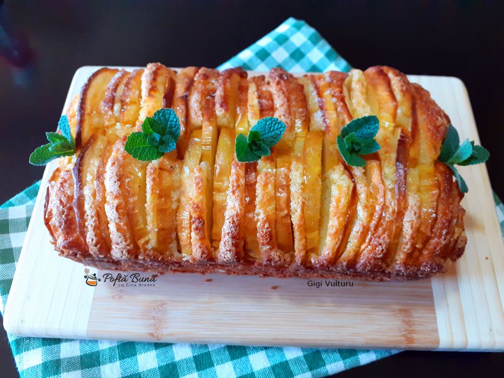 Chec cu mere si iaurt - Retete cu Gina Bradea