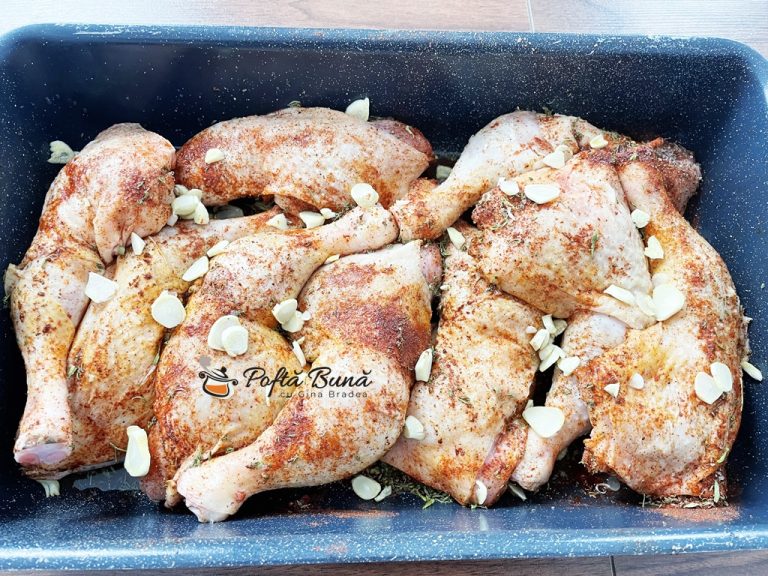 Pulpe de pui cu vin si usturoi, la cuptor - Gina Bradea