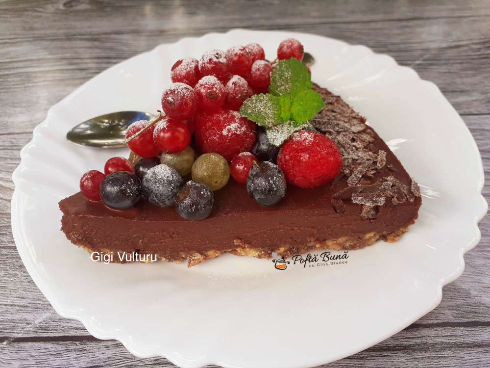 Tarta din biscuiti si ciocolata - Rețete cu Gina Bradea