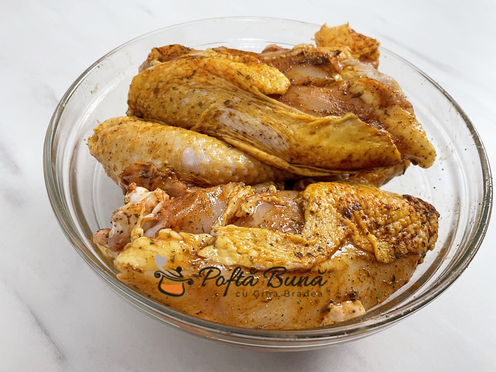 Friptura de pui cu cartofi la friteuza air fryer - Gina Bradea