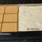 Inghetata sandwich cu vanilie si picaturi de ciocolata - Gina Bradea