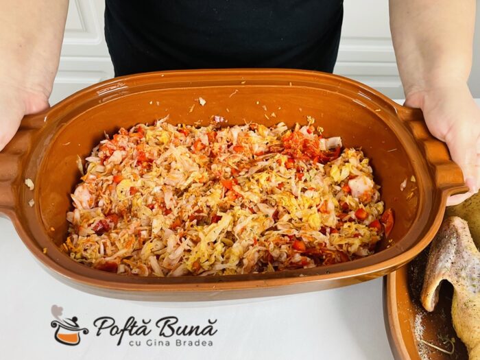 Rata pe varza acra sau dulce la cuptor - Gina Bradea