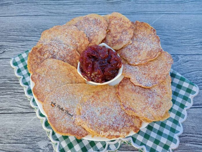 Clatite cu mere rase - Retete Culinare cu Gina Bradea