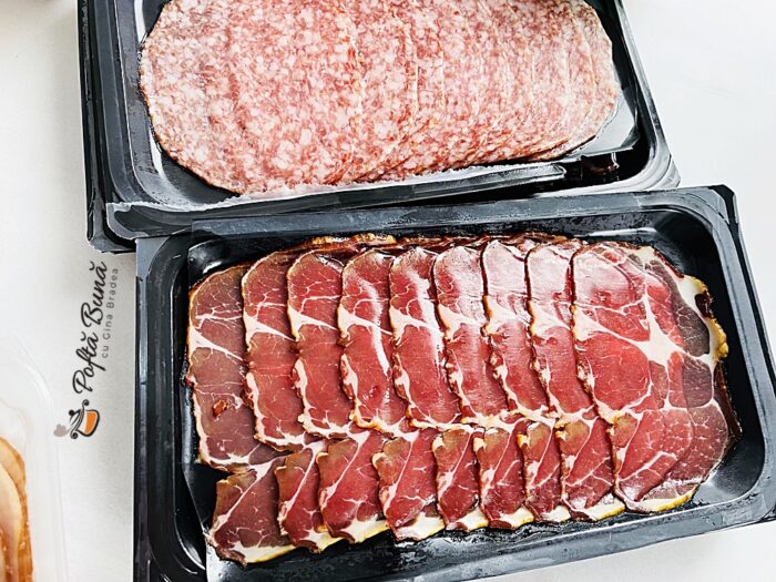 Platou mezeluri - Retete Culinare cu Gina Bradea