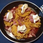 Cuiburi din tagliatelle - Retete Culinare cu Gina Bradea