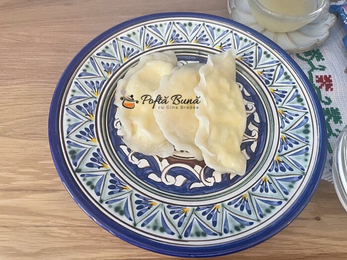 Vareniki reteta lipoveneasca de coltunasi, pirosti - Gina Bradea