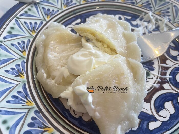 Vareniki reteta lipoveneasca de coltunasi, pirosti - Gina Bradea