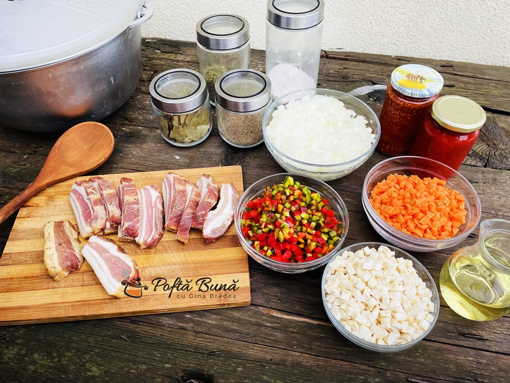 Fasole cu ciolan afumat, la ceaun - Retete cu Gina Bradea