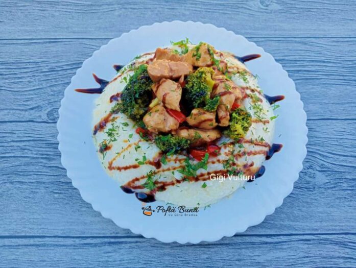 Orez cu legume si piept de pui - Retete cu Gina Bradea