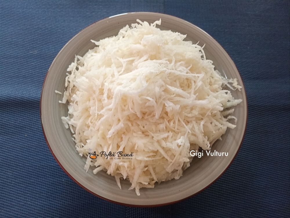 Salata de ridiche neagra - Retete cu Gina Bradea