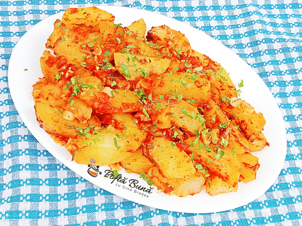Cartofi cu cascaval la cuptor - Retete cu Gina Bradea