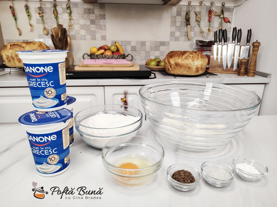 Saratele cu iaurt si cascaval - Retete cu Gina Bradea
